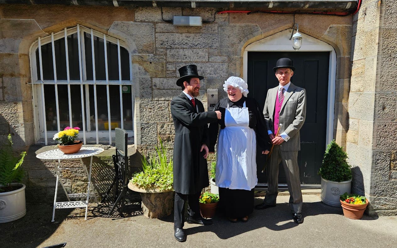 A welcome to Lauriston Castle on International Day of Persons with ...